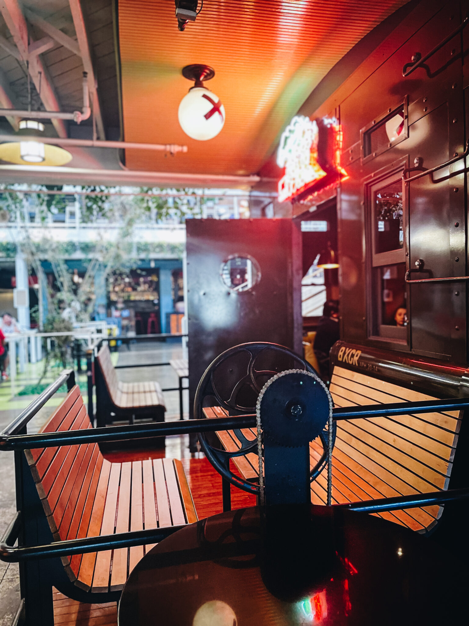 A Foodie's Guide to the Ultimate Anaheim Packing District Experience