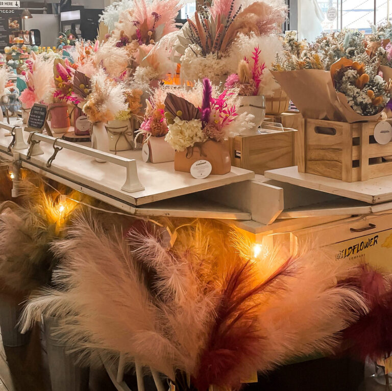 A Foodie's Guide to the Ultimate Anaheim Packing District Experience
